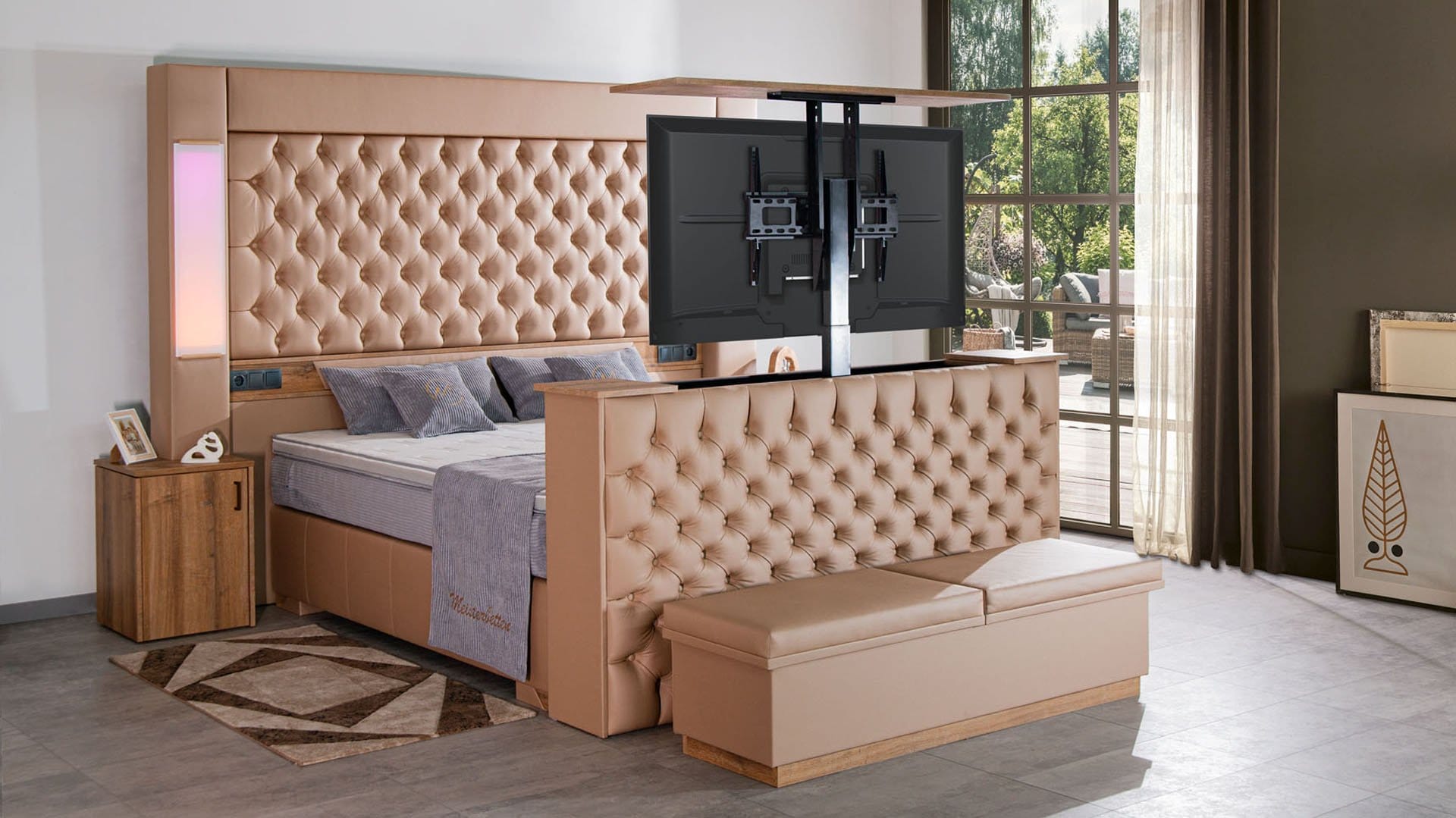 XXL Boxspringbett mit TV Lift Fernseher Meisterbetten